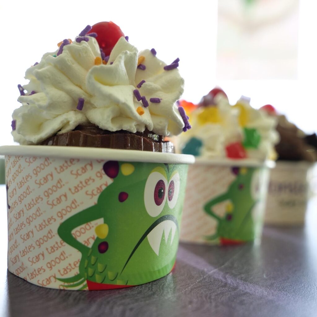 MoYo Truck – Monster Yogurt